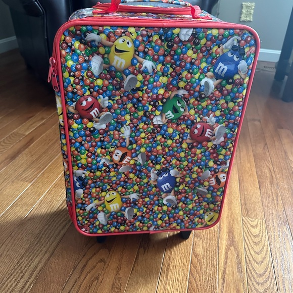 M&M’s | Other | Very Rare Mms Multicolor Character Travel Case | Poshmark